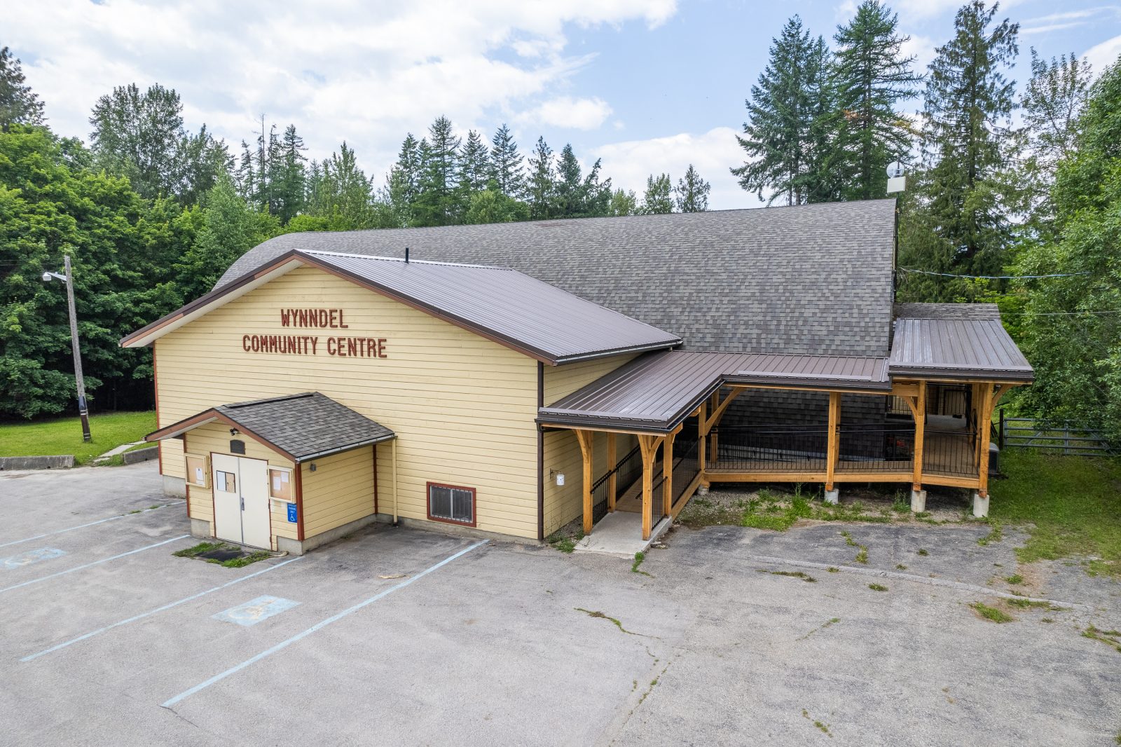 A hall becomes more welcoming for seniors | Basin Stories