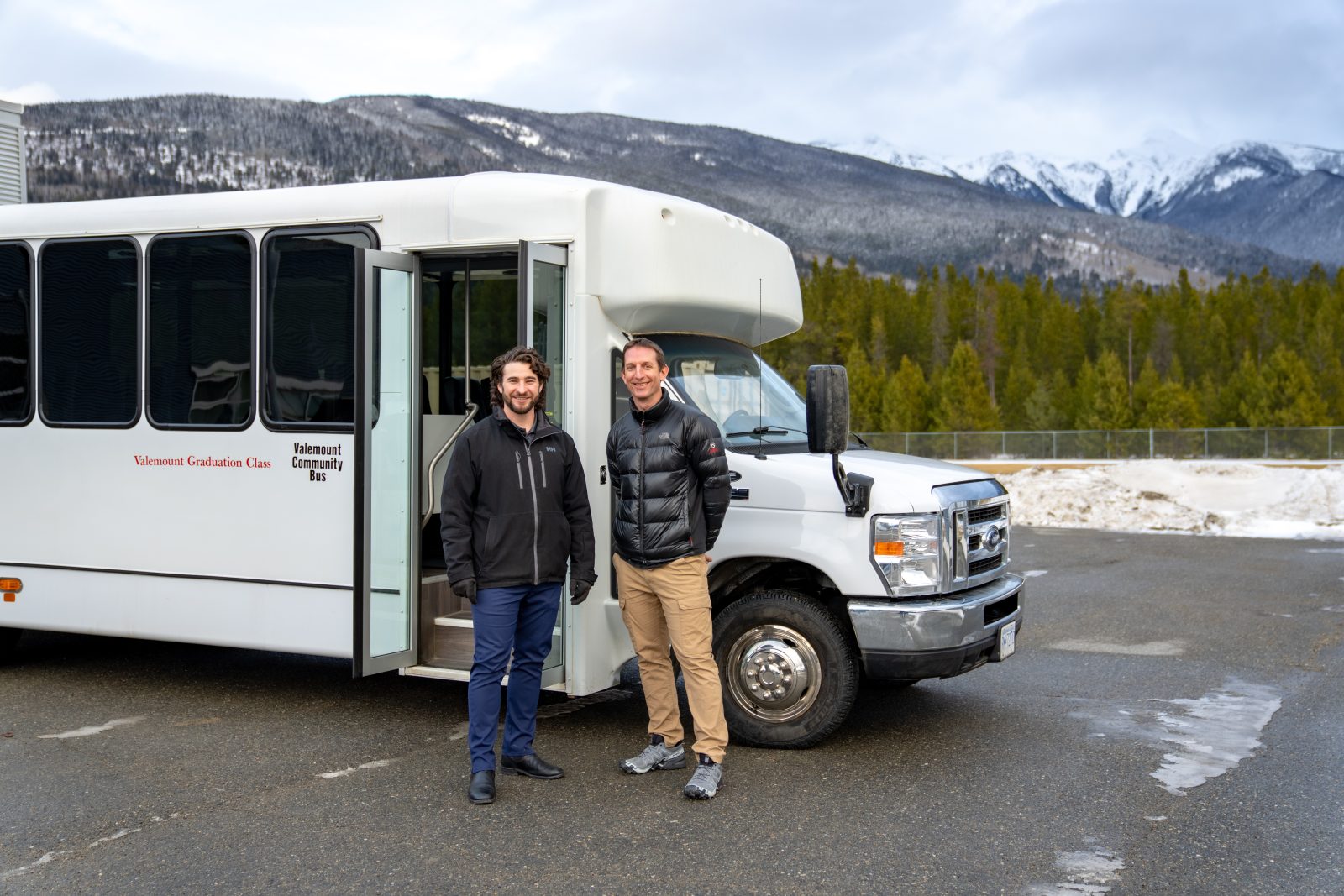 Valemount’s new bus keeps the community rolling | Basin Stories